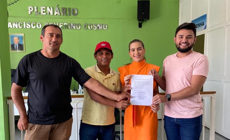 Vereadora Mayra Figueiredo registra chapa para concorrer à presidência ...